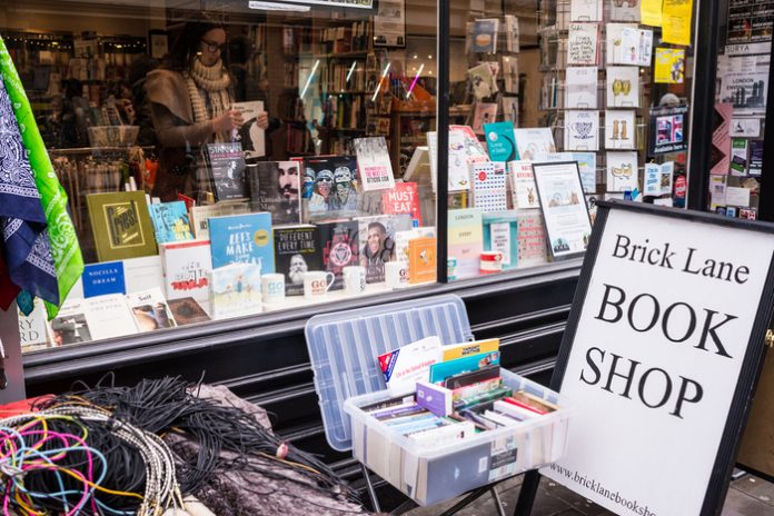 How high street book retailers continue to dominate ebooks - Retail Gazette