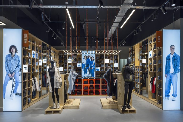In pictures: Sports Direct's new £10m Birmingham flagship store ...