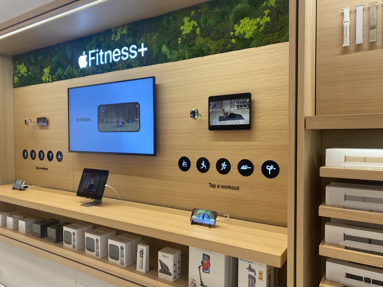 Sneak peek: Inside Apple's new London flagship on Brompton Road ...