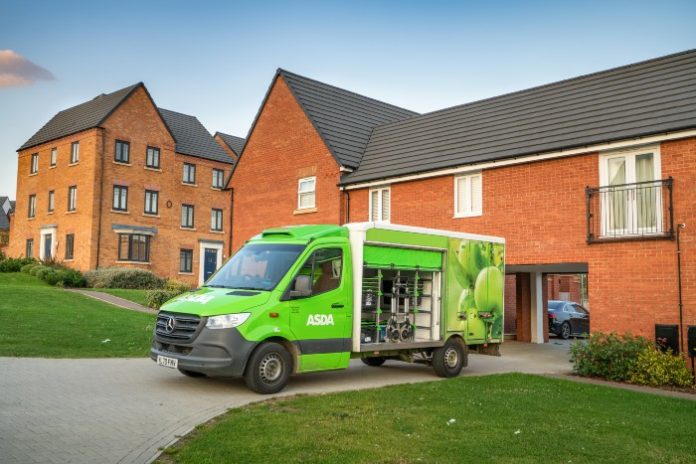 Asda offers home delivery on Christmas Eve for first time
