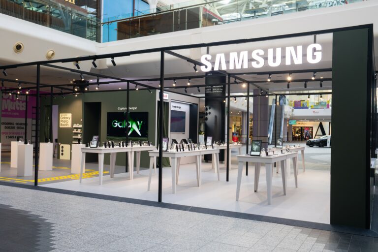 Interview: How Samsung plans to rival Apple in retail - Retail Gazette