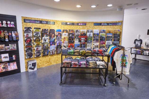 HMV to reopen iconic flagship store on Oxford Street this year - Retail ...