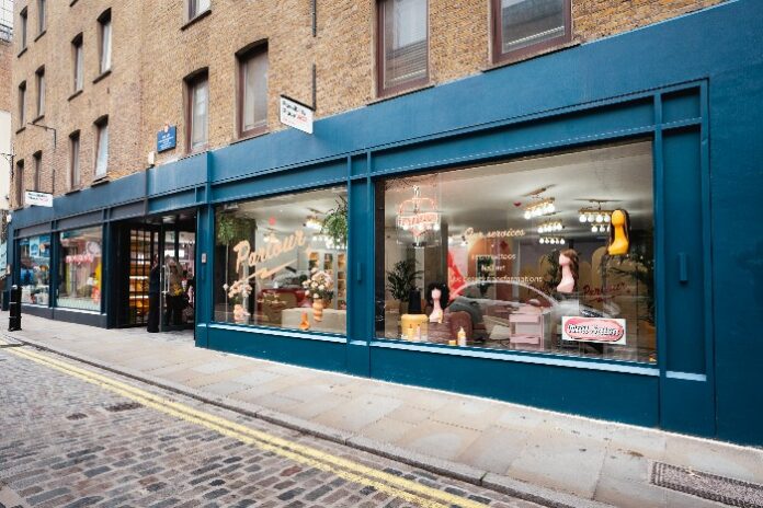 First look: Inside Pinterest's reimagined high-street pop-up - Retail ...