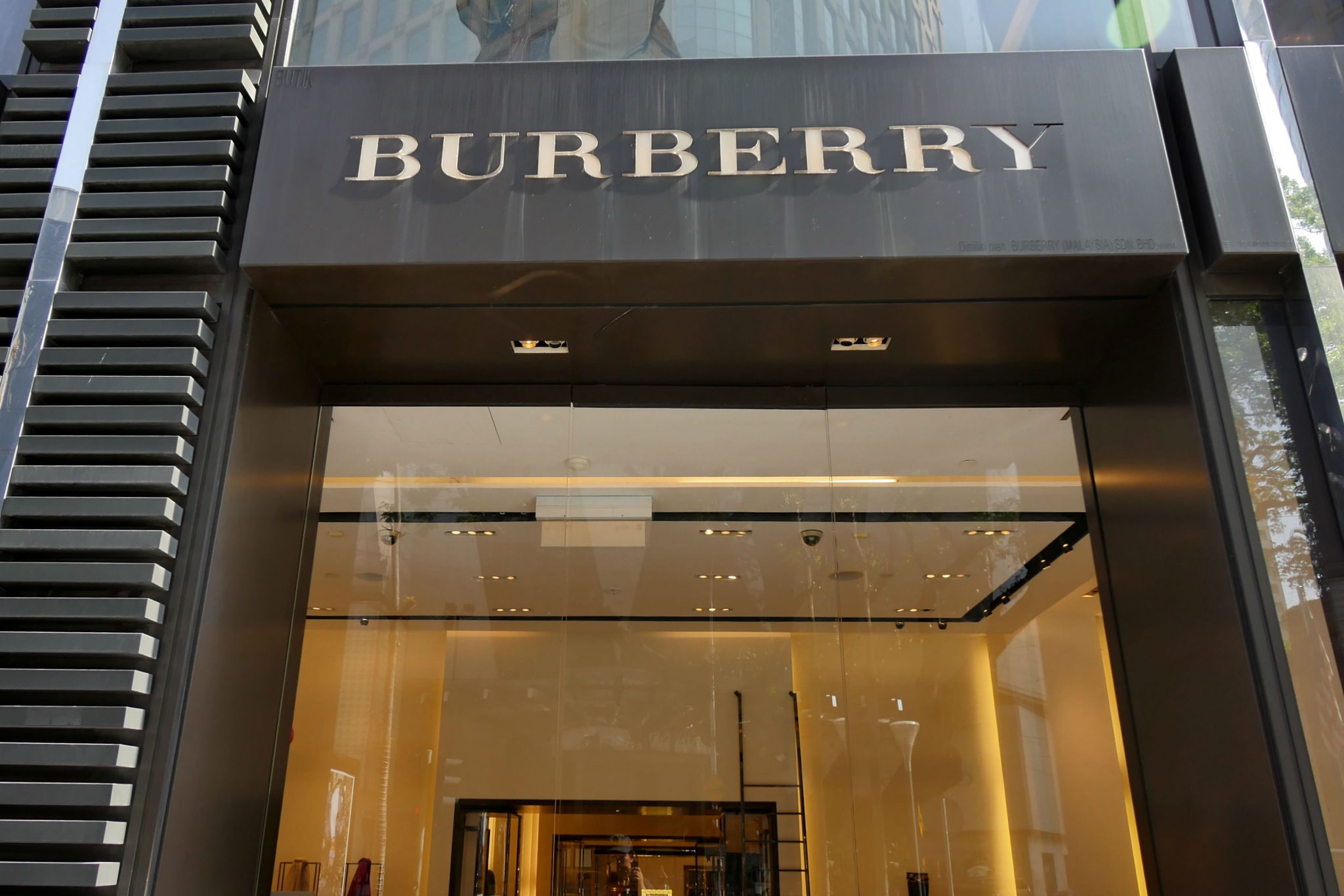 Burberry sales edge up in golden quarter - Retail Gazette